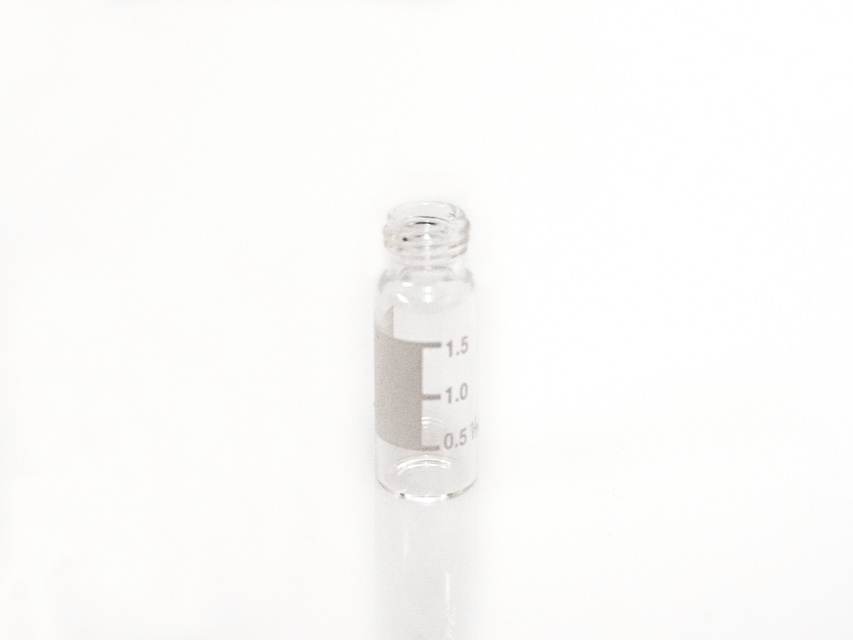 ND9; 9-425 2mL Screw thread vial, short thread, clear glass, label and ...